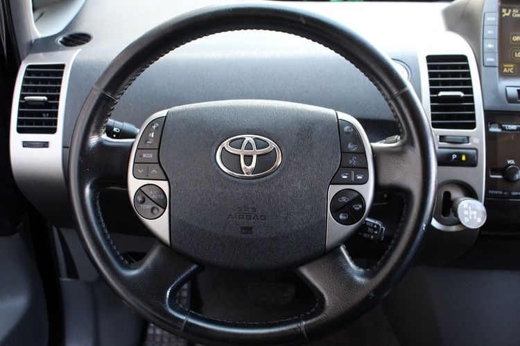 2007 Toyota Prius Base | Victory Motors of Colorado