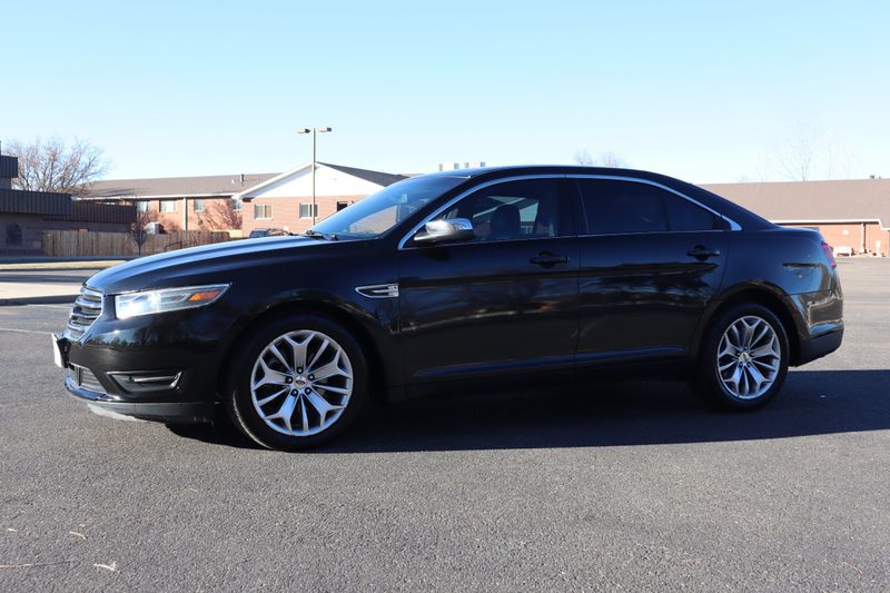 2015 Ford Taurus Photos
