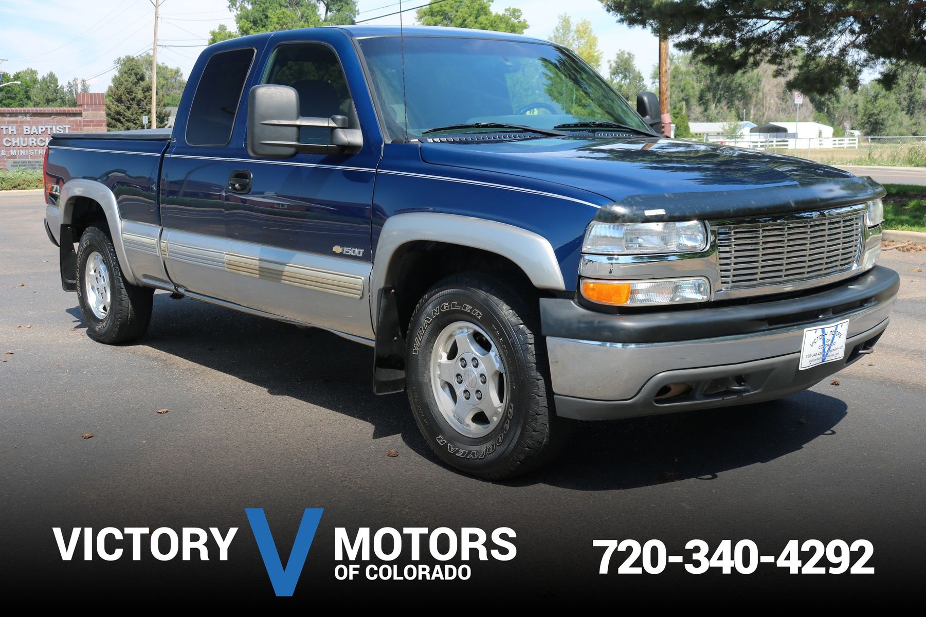 2001 Chevrolet Silverado 1500 LS | Victory Motors of Colorado