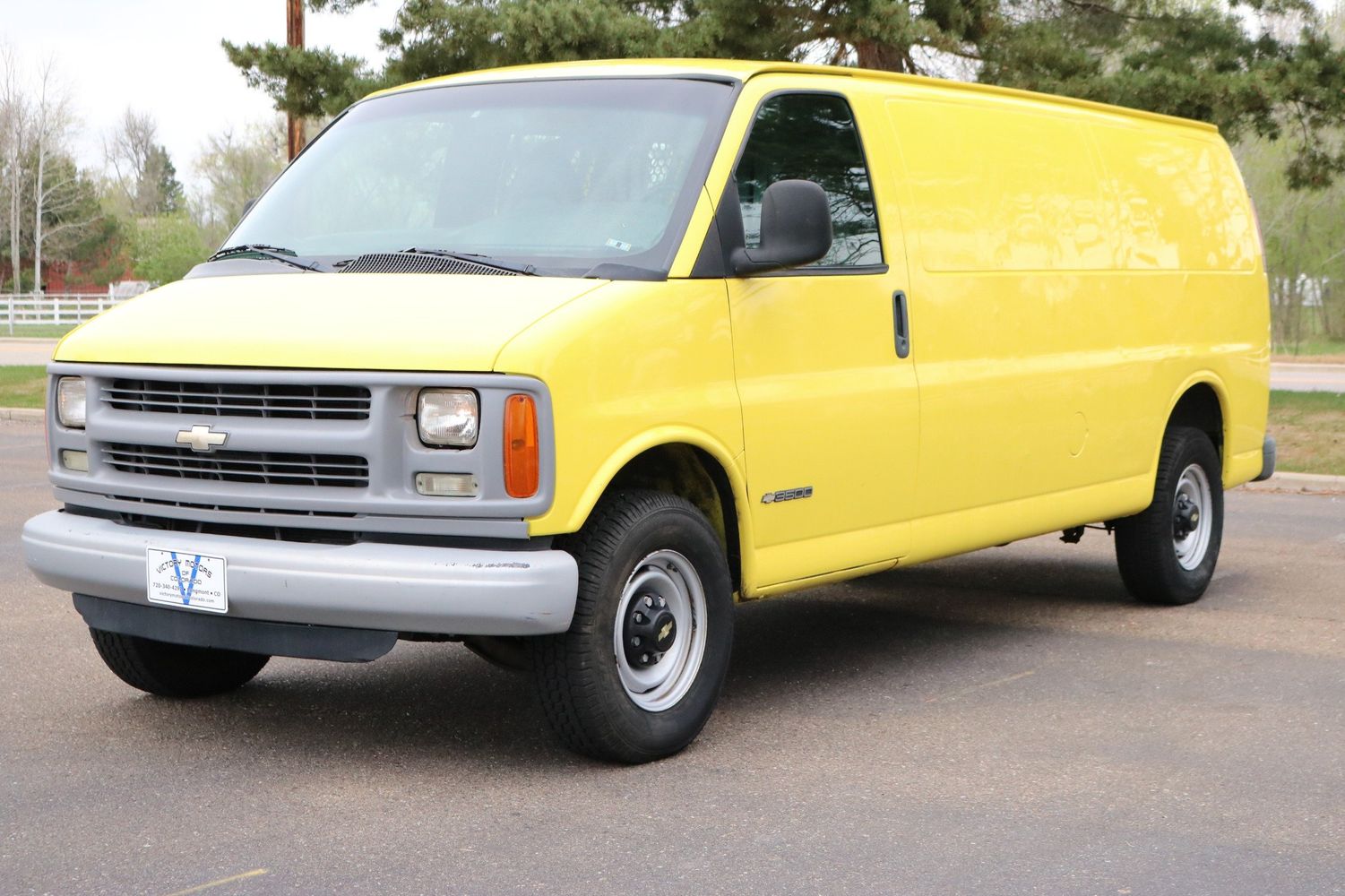 2002 Chevrolet Express Cargo 3500 | Victory Motors of Colorado