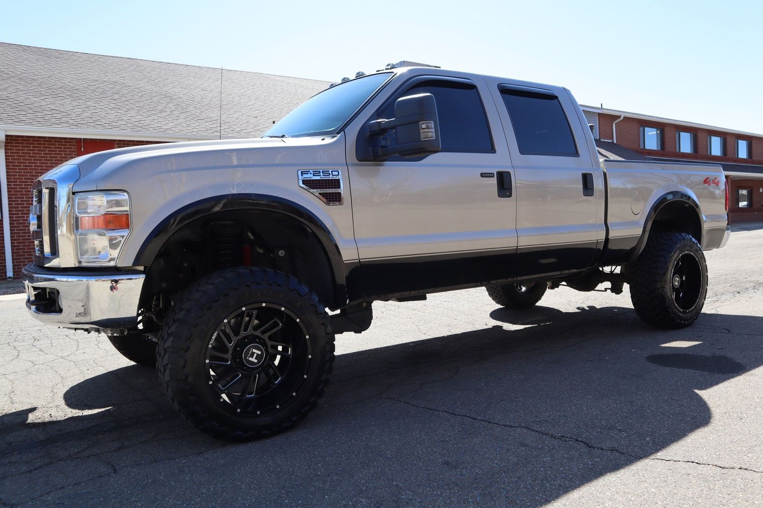 2008 Ford F-250 Super Duty Lariat | Victory Motors of Colorado