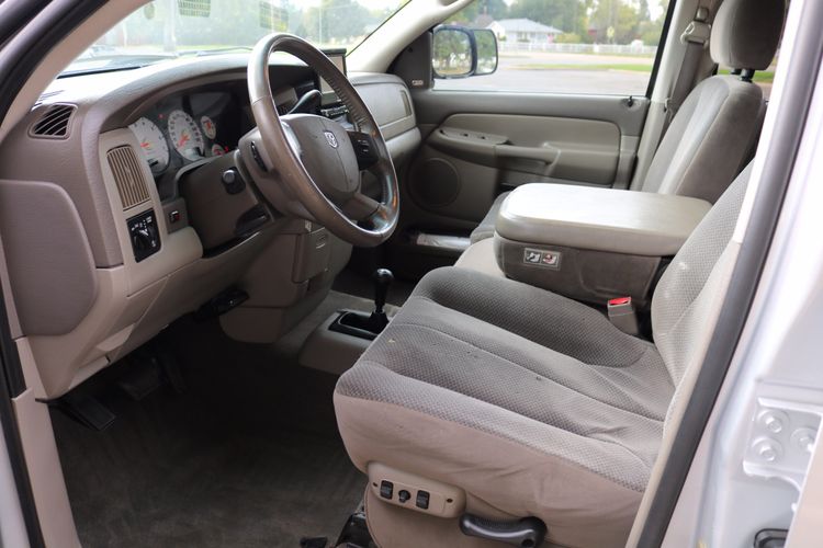 2004 Dodge Ram 1500 SLT | Victory Motors of Colorado