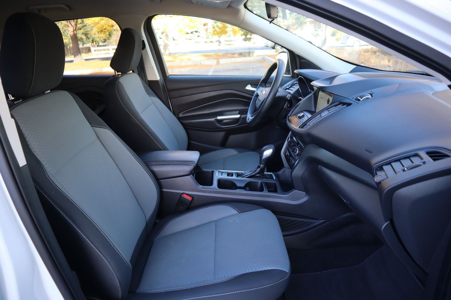 2019 Ford Escape SE | Victory Motors of Colorado