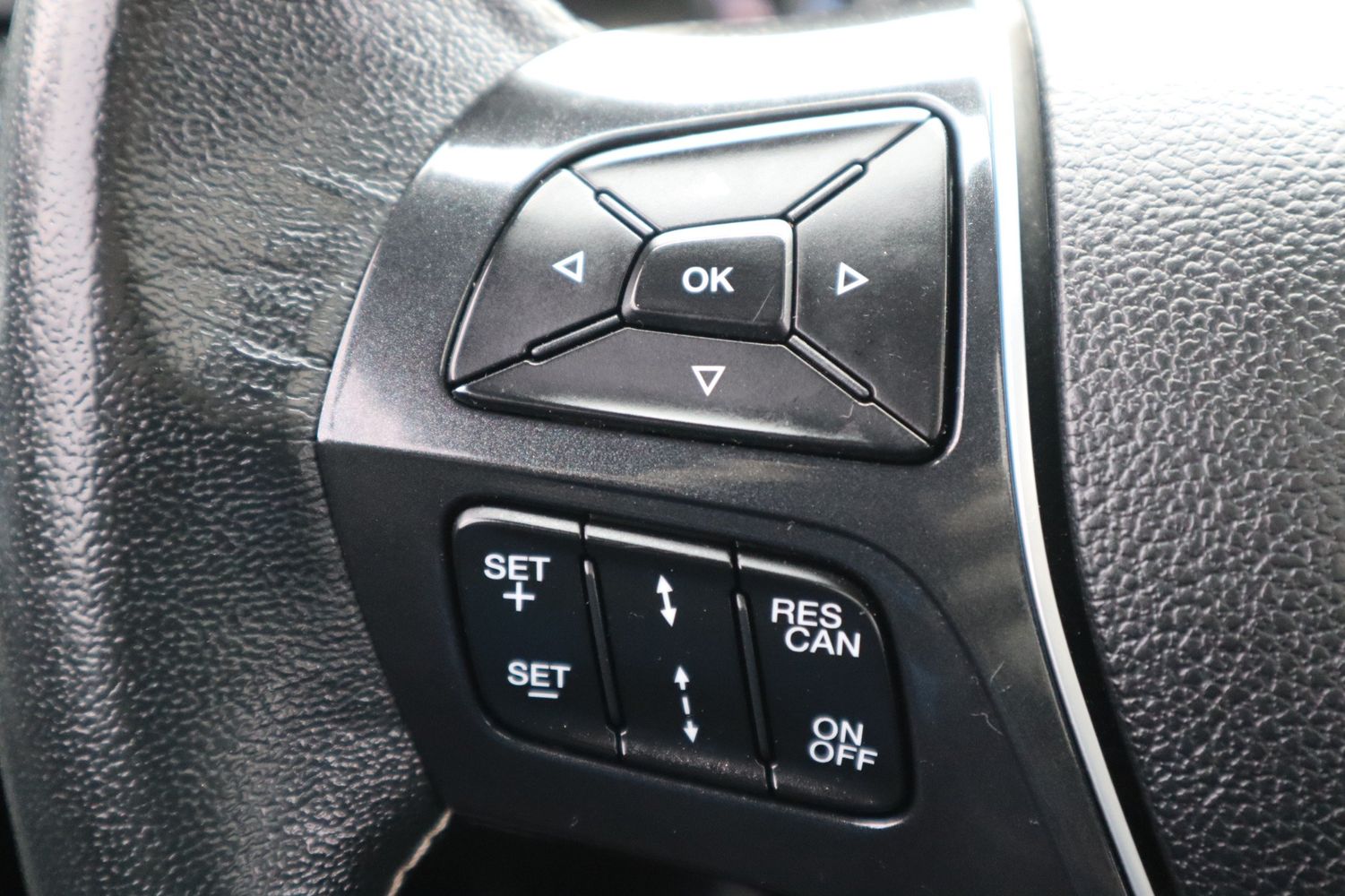 2018 Ford Explorer Platinum | Victory Motors of Colorado