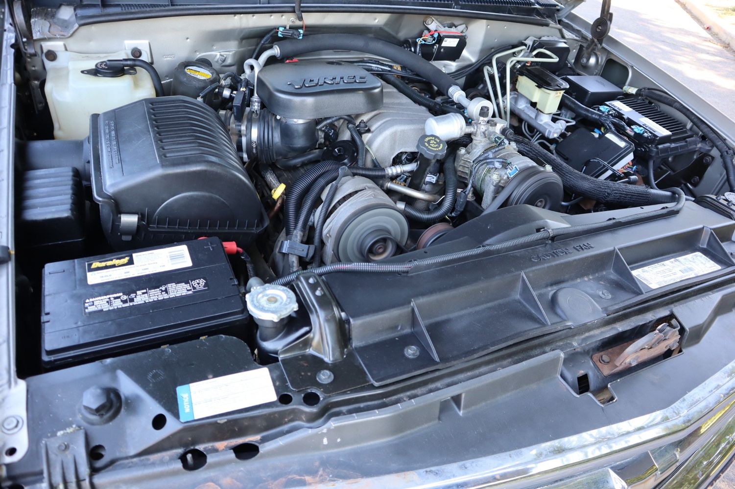 1999 Chevrolet Suburban C2500 LS | Victory Motors of Colorado