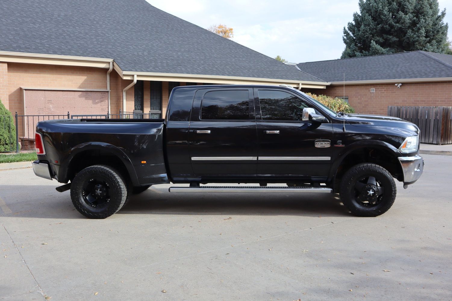 2016 Ram 3500 Laramie Longhorn | Victory Motors of Colorado