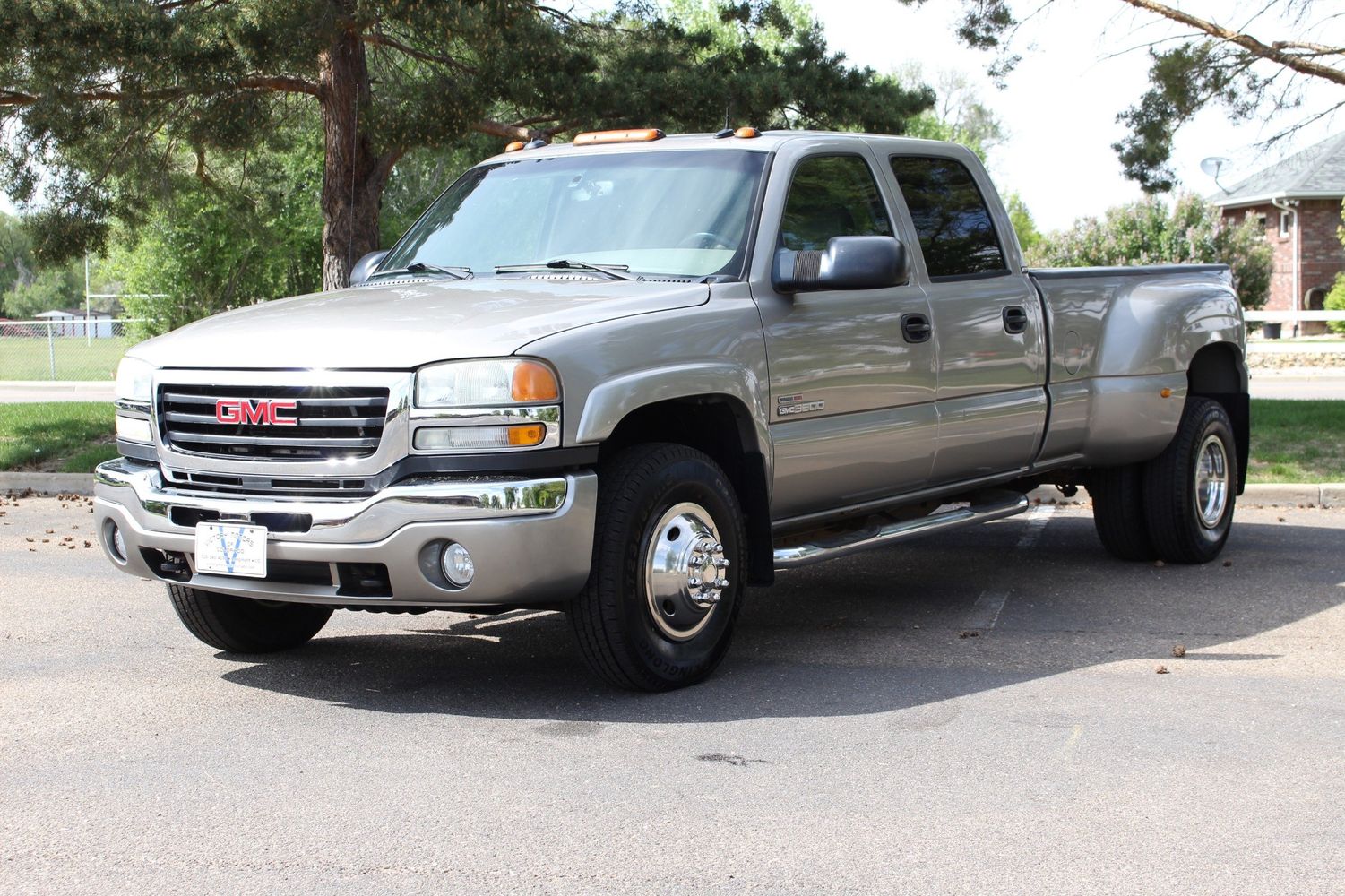 2003 GMC Sierra 3500 SLT | Victory Motors of Colorado