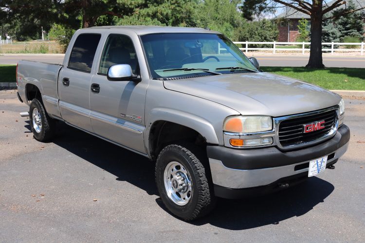 2002 GMC Sierra 2500 HD SLT | Victory Motors of Colorado