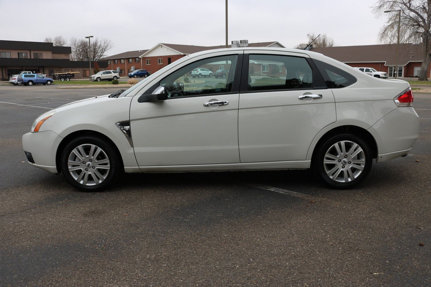 2009 Ford Focus SEL | Victory Motors of Colorado