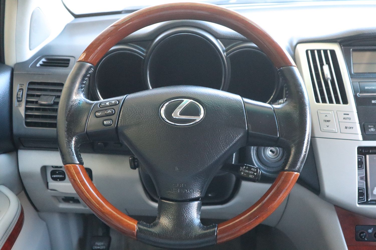 2004 Lexus RX 330 Base | Victory Motors of Colorado