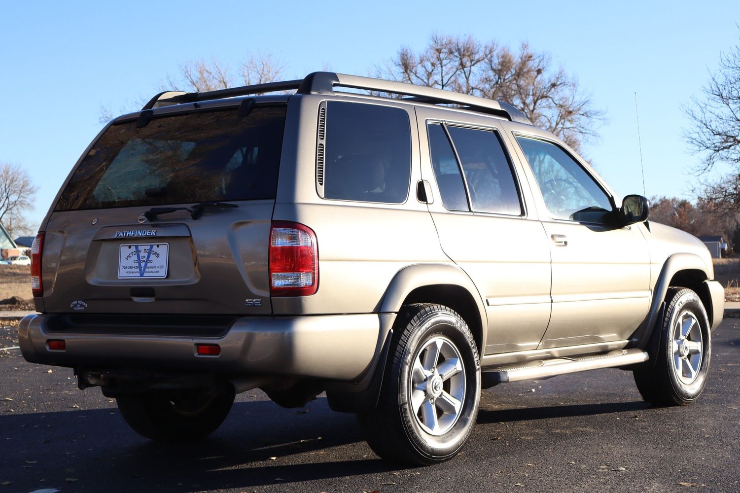 2003 Nissan Pathfinder SE | Victory Motors of Colorado