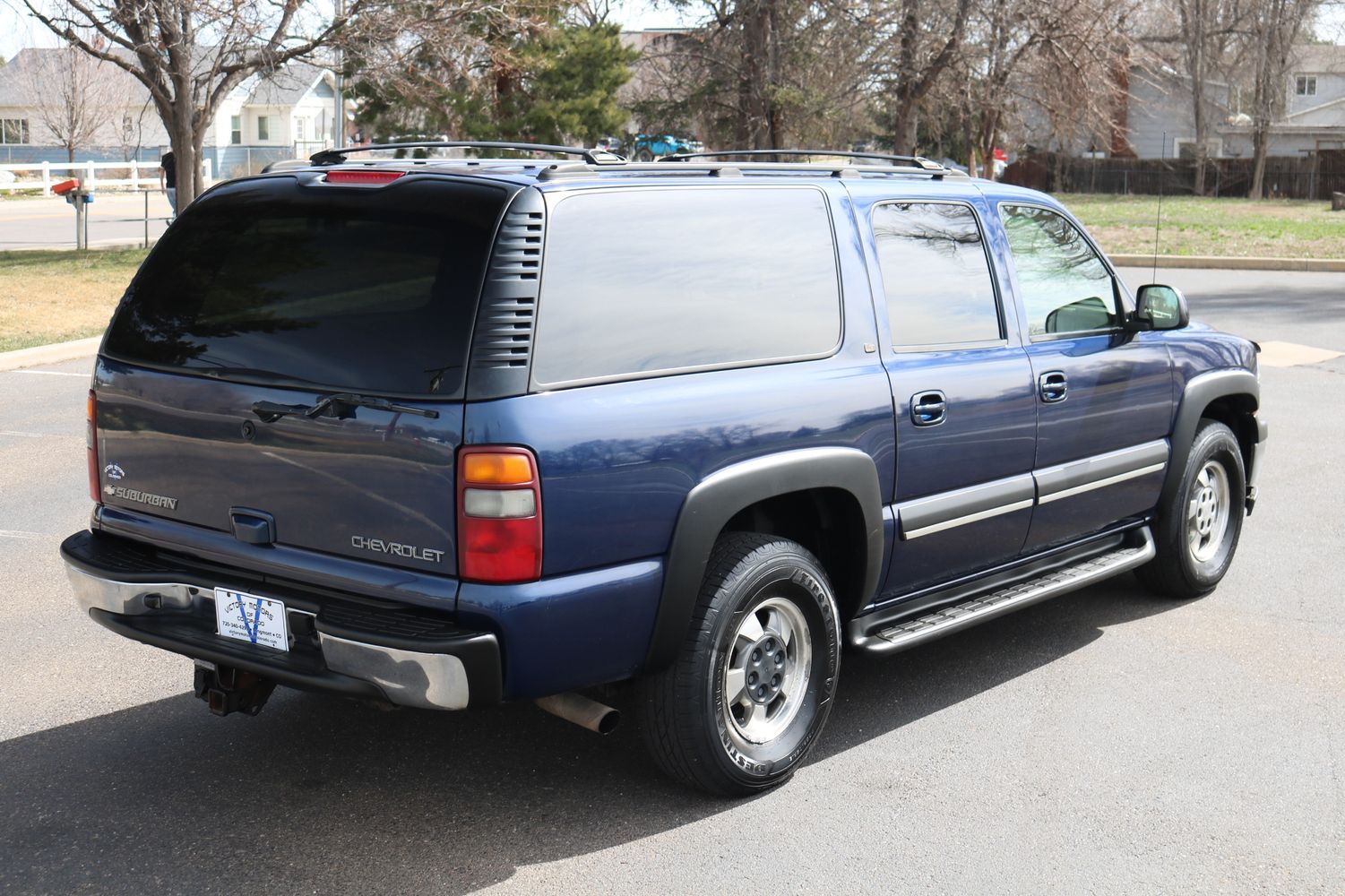 2003 Chevrolet Suburban LT | Victory Motors of Colorado
