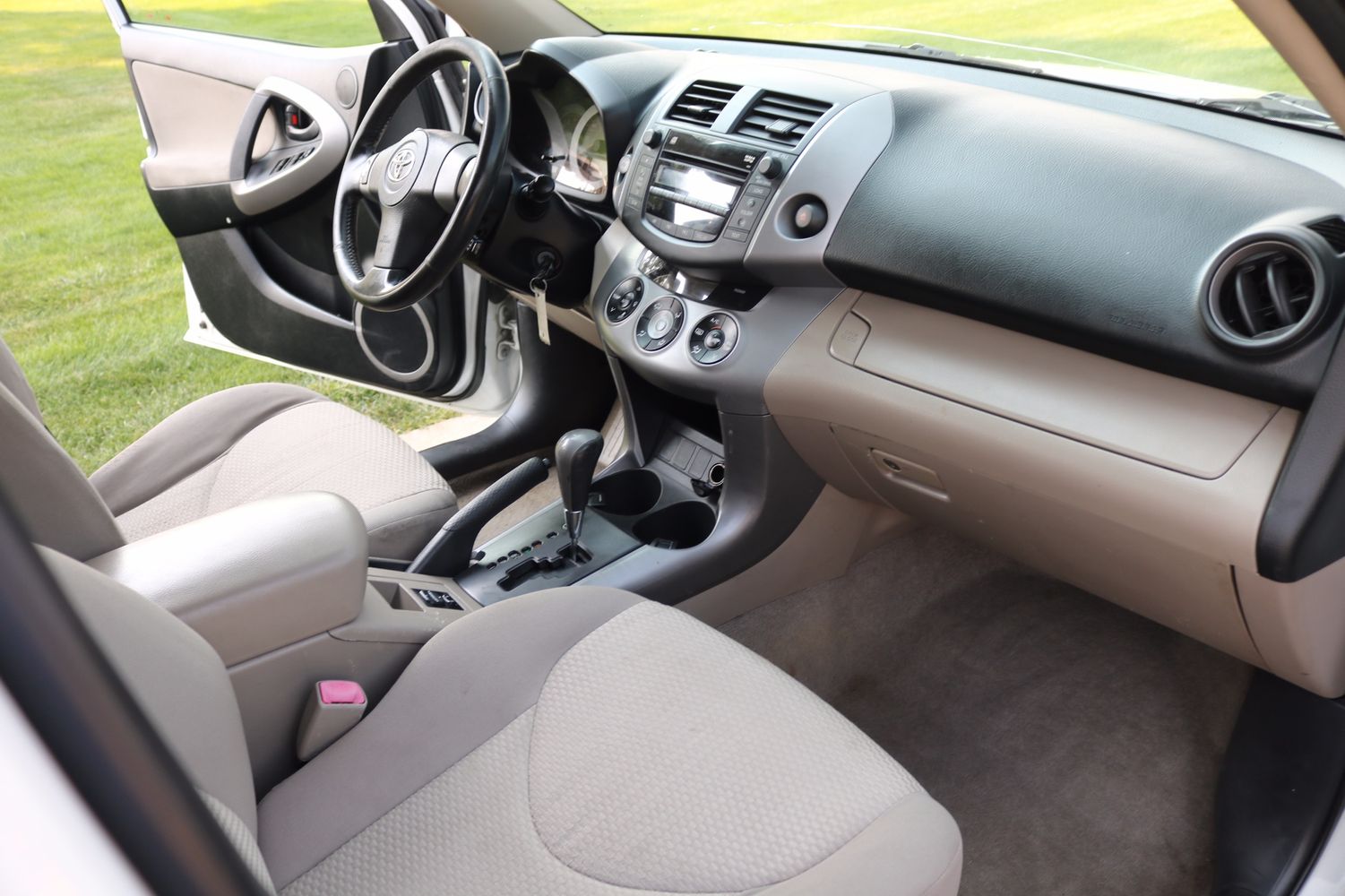 2006 Toyota RAV4 Limited | Victory Motors of Colorado