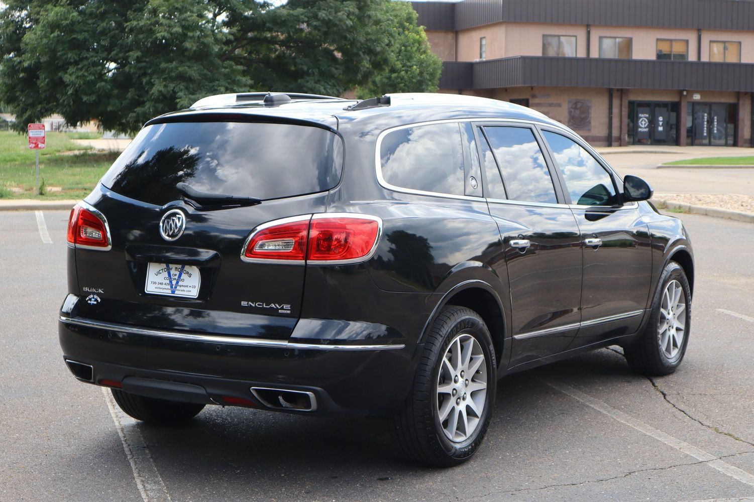 2016 Buick Enclave Leather | Victory Motors of Colorado