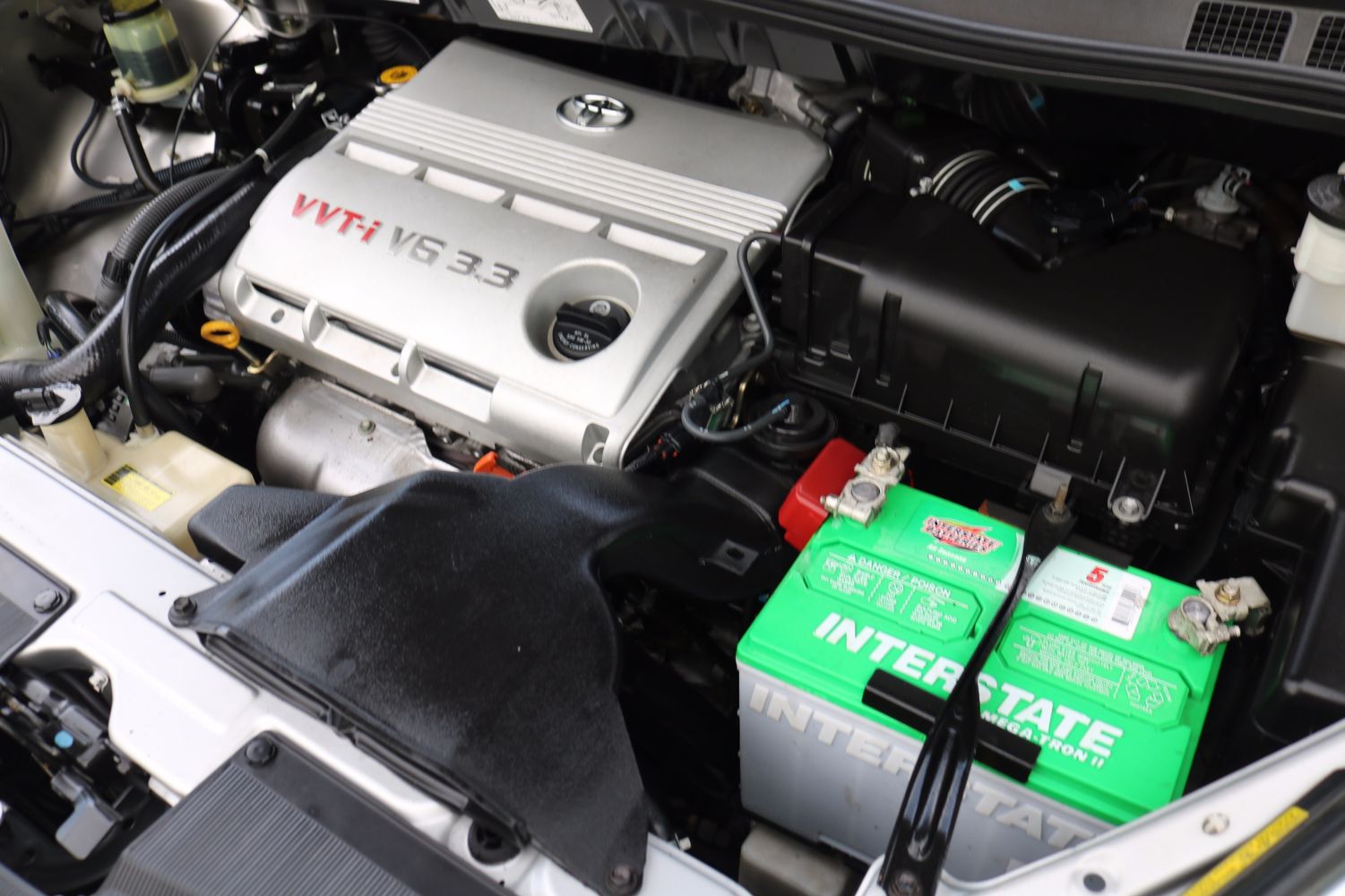 2005 Toyota Sienna XLE 7-Passenger | Victory Motors of Colorado