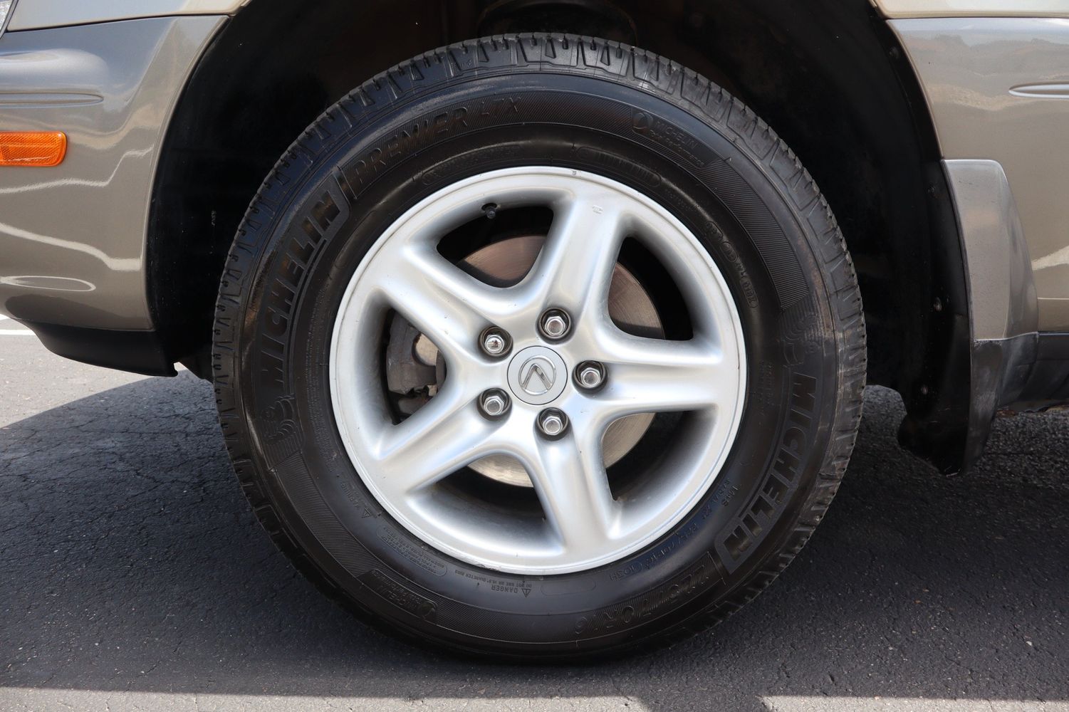 2001 Lexus RX 300 | Victory Motors of Colorado