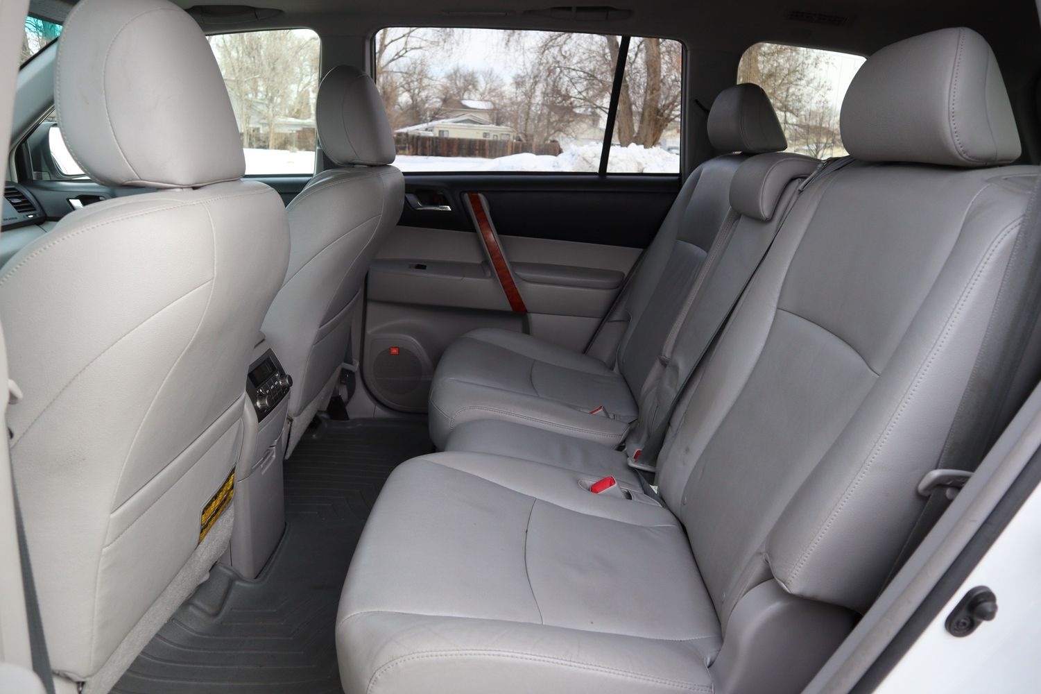 2010 Toyota Highlander Limited | Victory Motors of Colorado