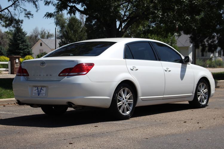 2007 Toyota Avalon Limited | Victory Motors of Colorado
