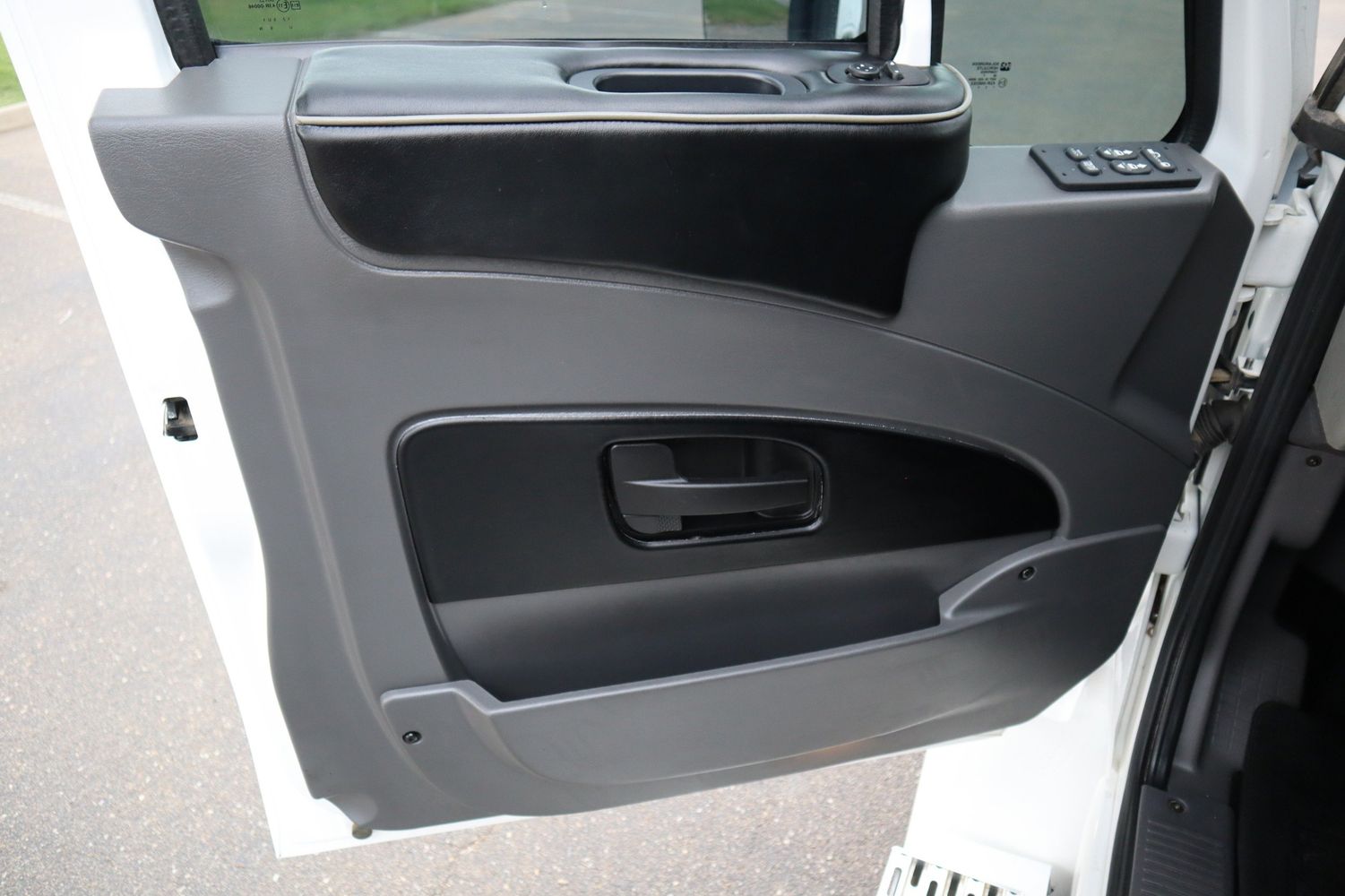 2008 International RXT | Victory Motors of Colorado