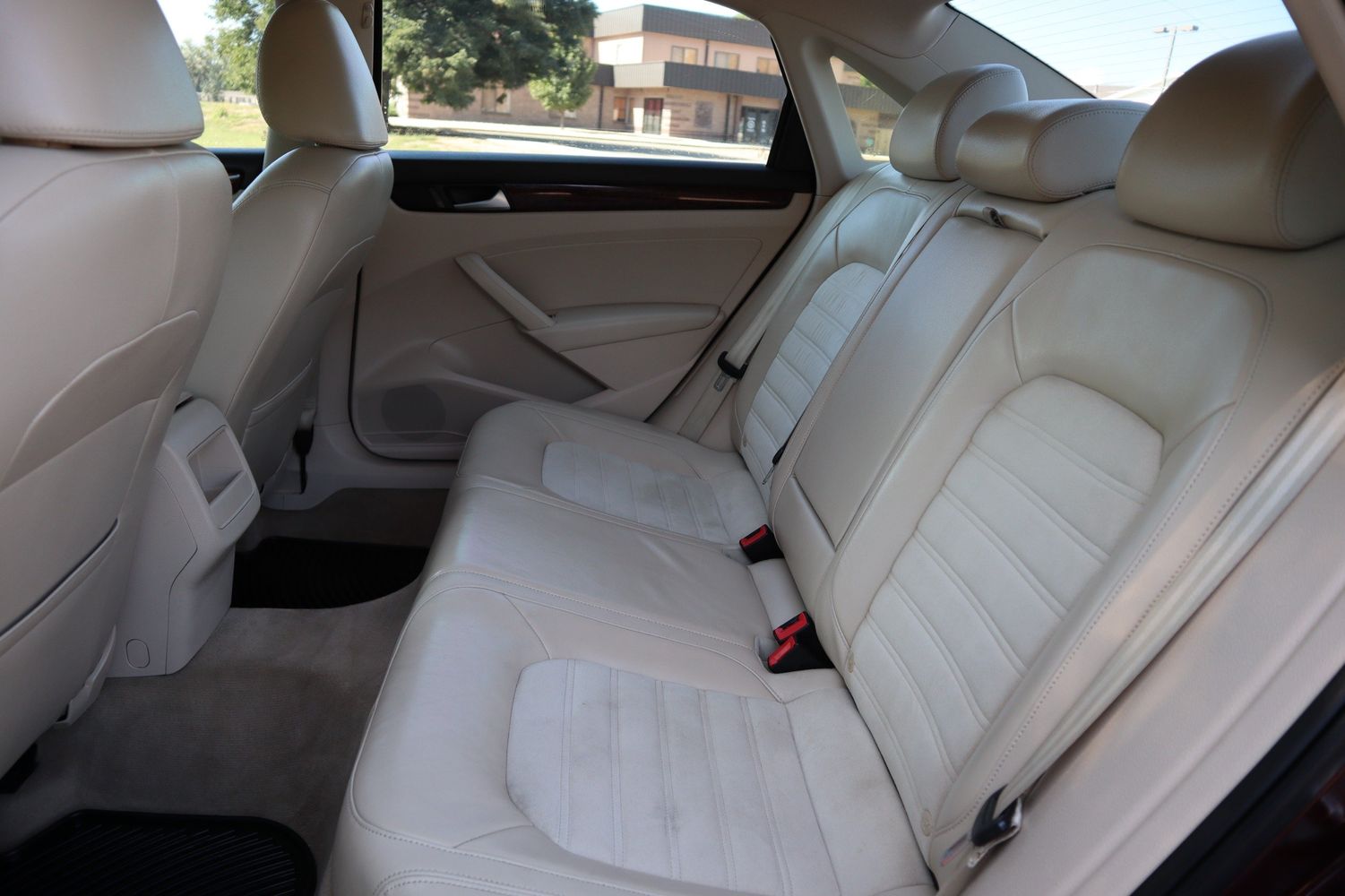2012 Volkswagen Passat TDI SEL Premium | Victory Motors of Colorado