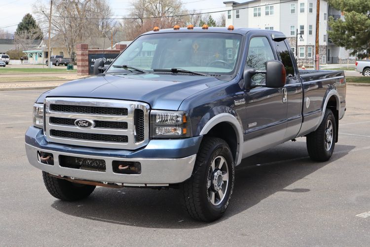 2005 Ford F-250 Super Duty Lariat | Victory Motors of Colorado