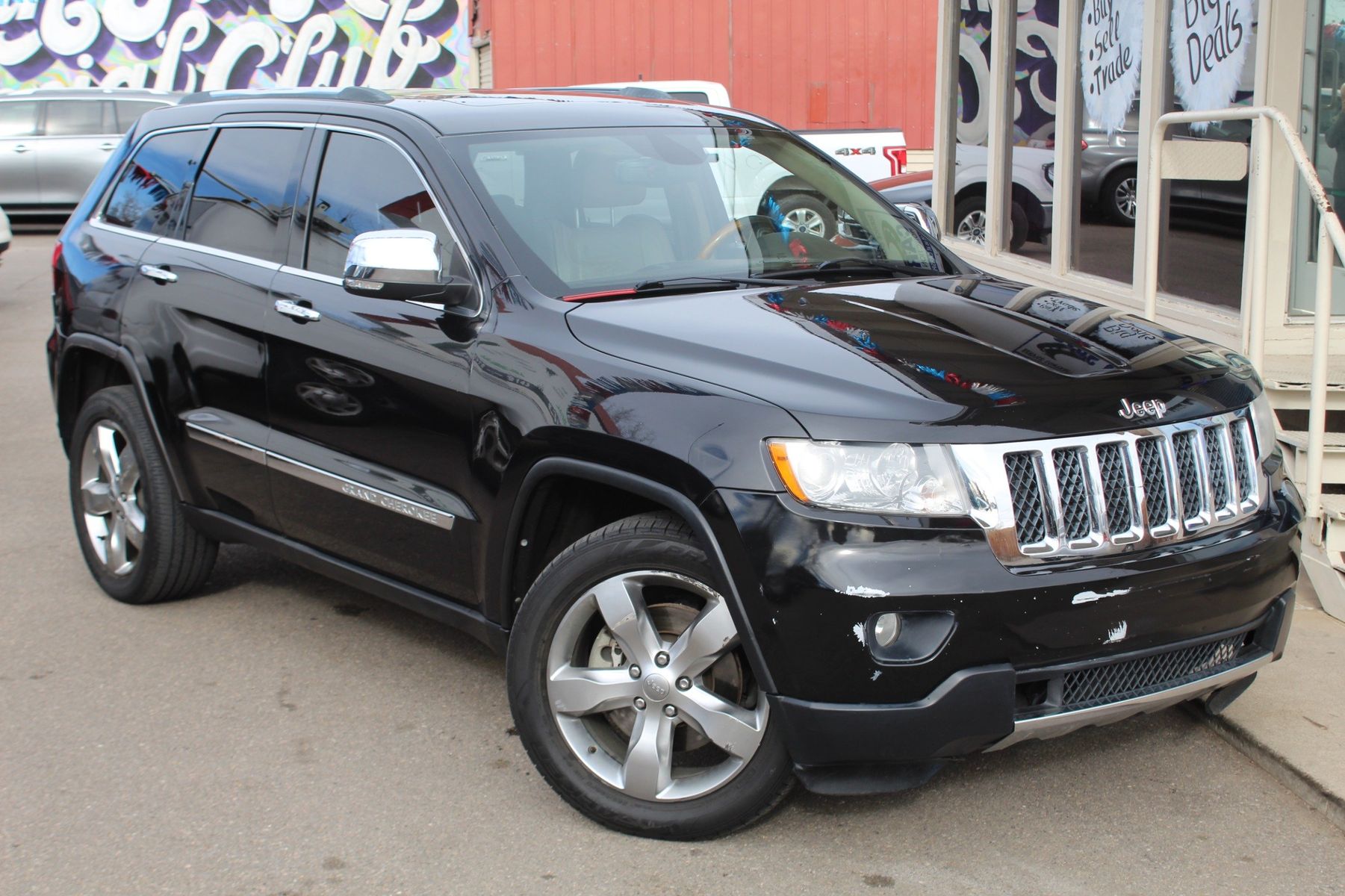 2012 Jeep Grand Cherokee Overland | Done Deal Automotive, LLC