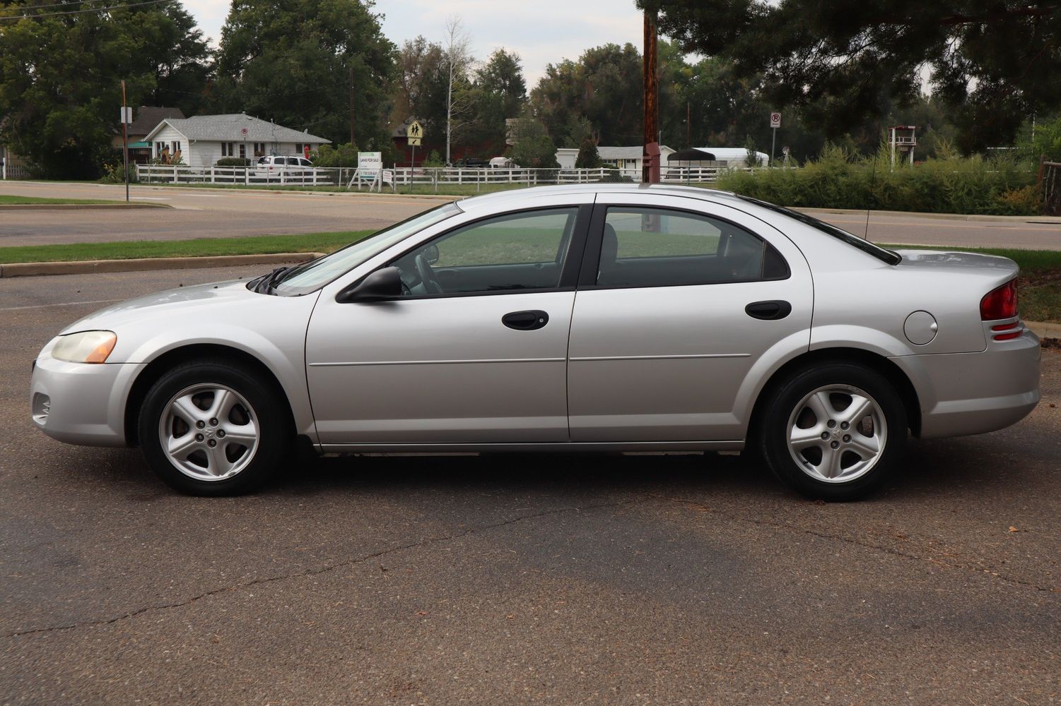 2004 Dodge Stratus SE | Victory Motors of Colorado