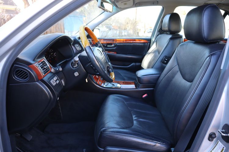 2004 Lexus LS 430 Base | Victory Motors of Colorado