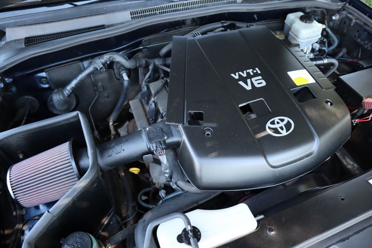 2007 Toyota 4Runner Limited | Victory Motors of Colorado