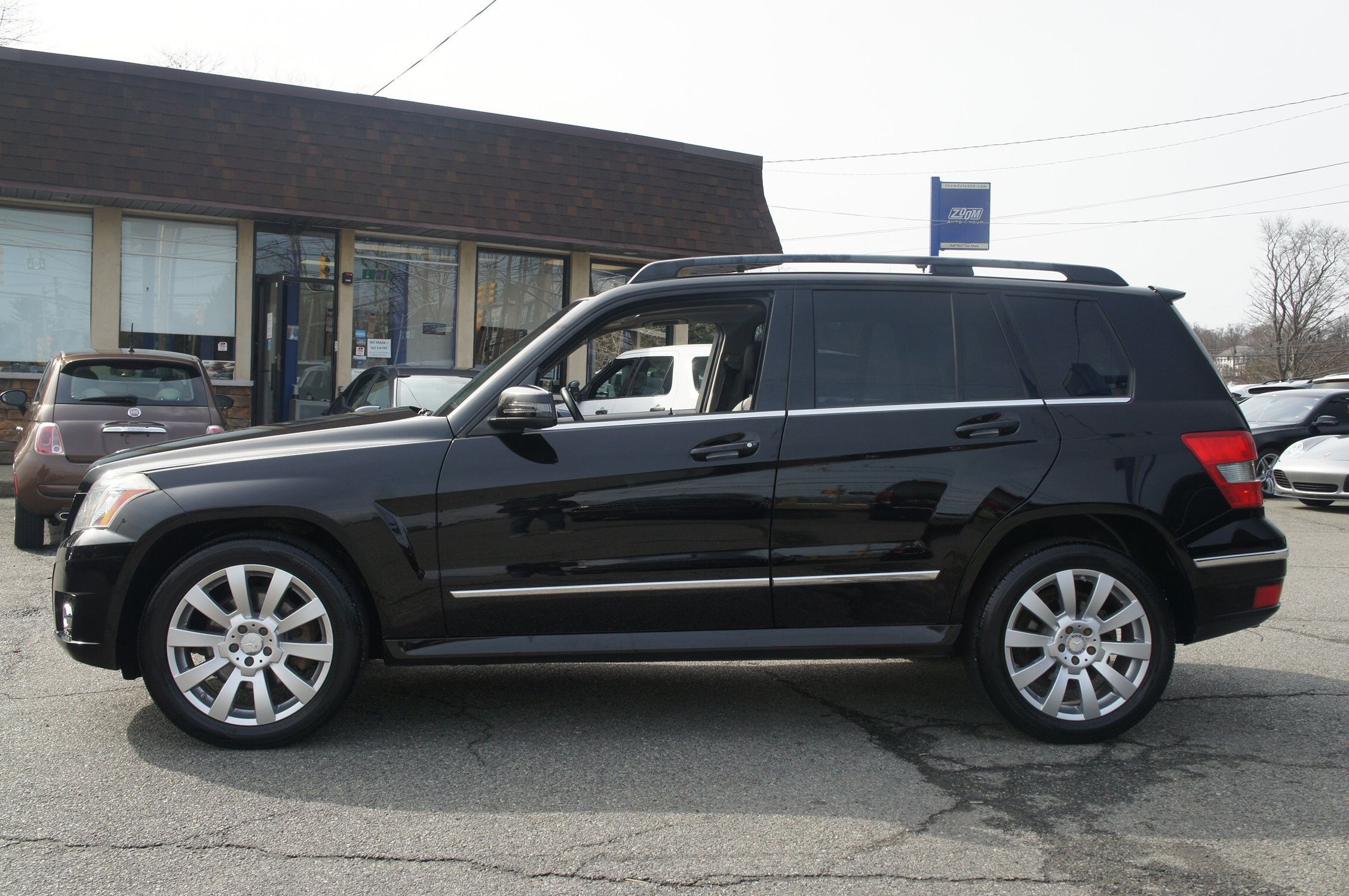 2011 Mercedes-Benz GLK GLK 350 4MATIC | Zoom Auto Group - Used Cars New ...