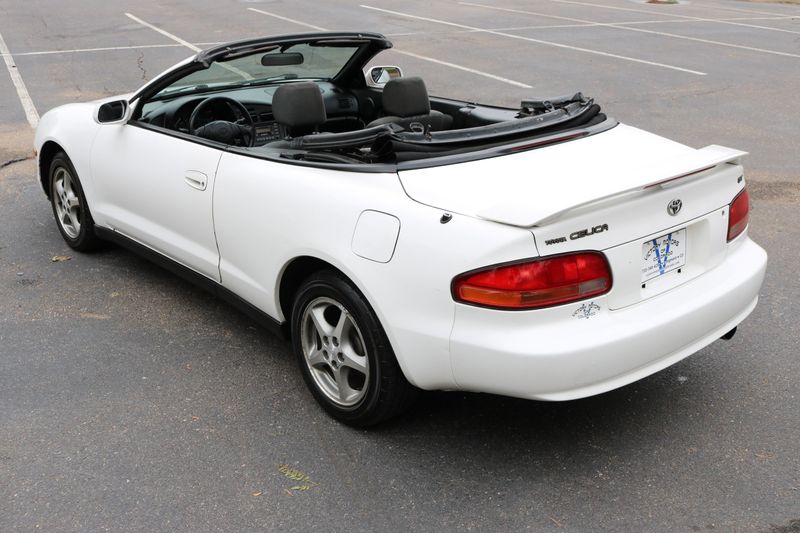 1999 Toyota Celica Photos