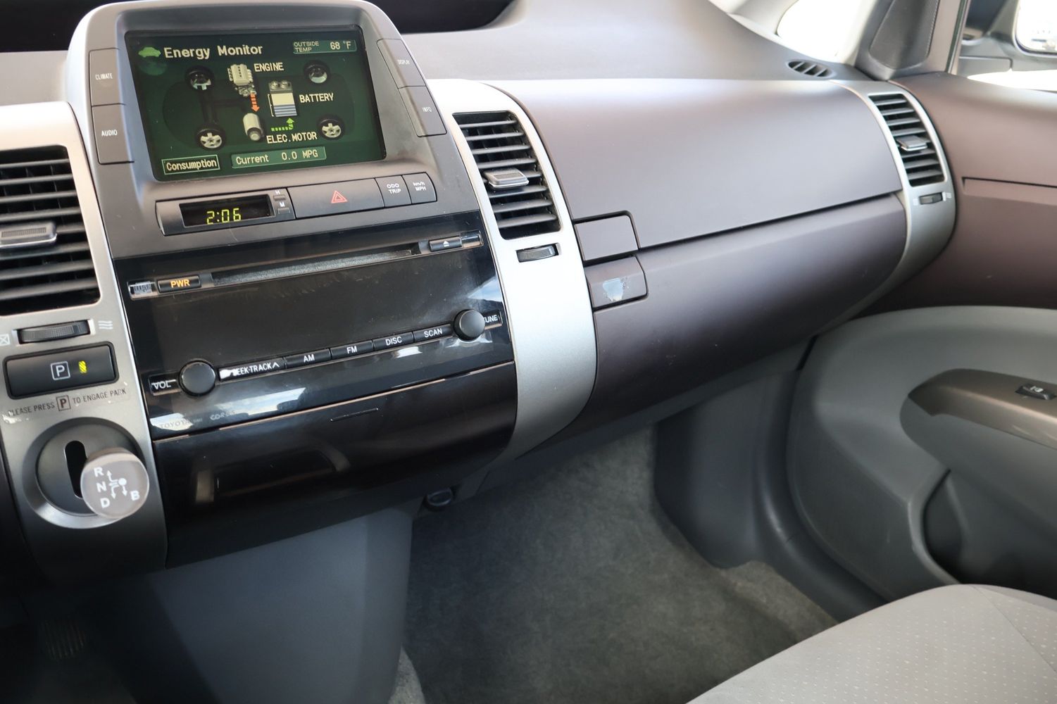 2005 Toyota Prius Base | Victory Motors of Colorado