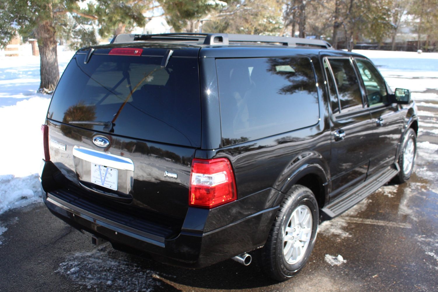 2012 Ford Expedition XLT - EL | Victory Motors of Colorado