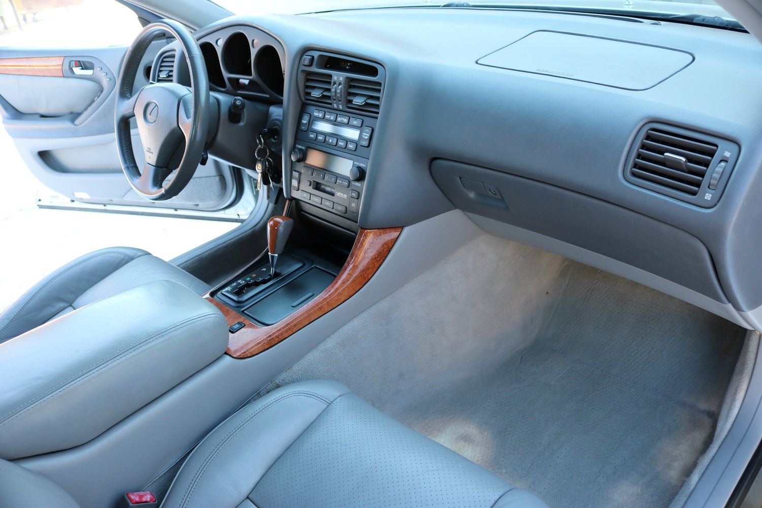 2000 Lexus GS 300 | Victory Motors of Colorado