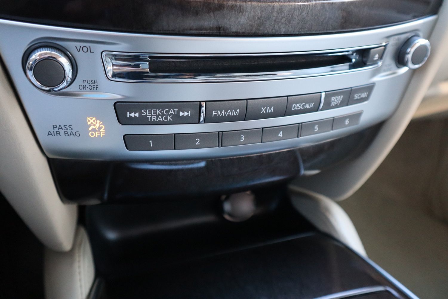 2014 INFINITI QX60 Base | Victory Motors of Colorado