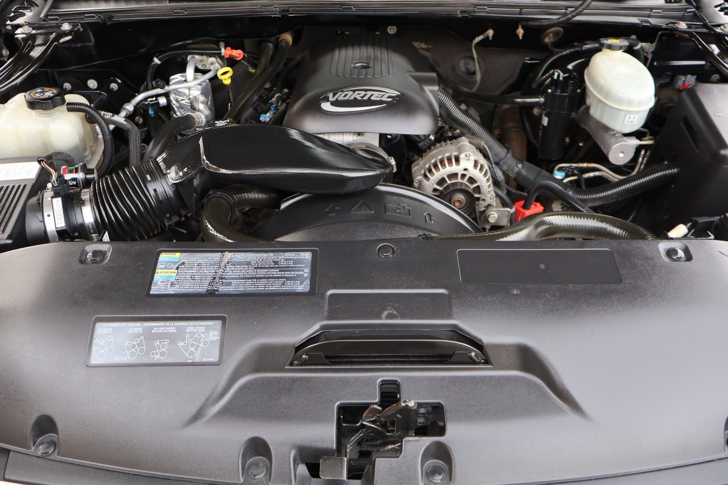 2004 GMC Sierra 1500 Work Truck | Victory Motors of Colorado