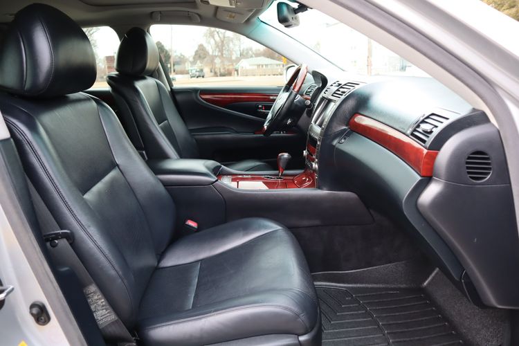 2007 Lexus LS 460 Base | Victory Motors of Colorado