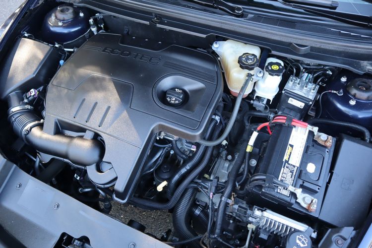 2011 Chevrolet Malibu LT | Victory Motors of Colorado