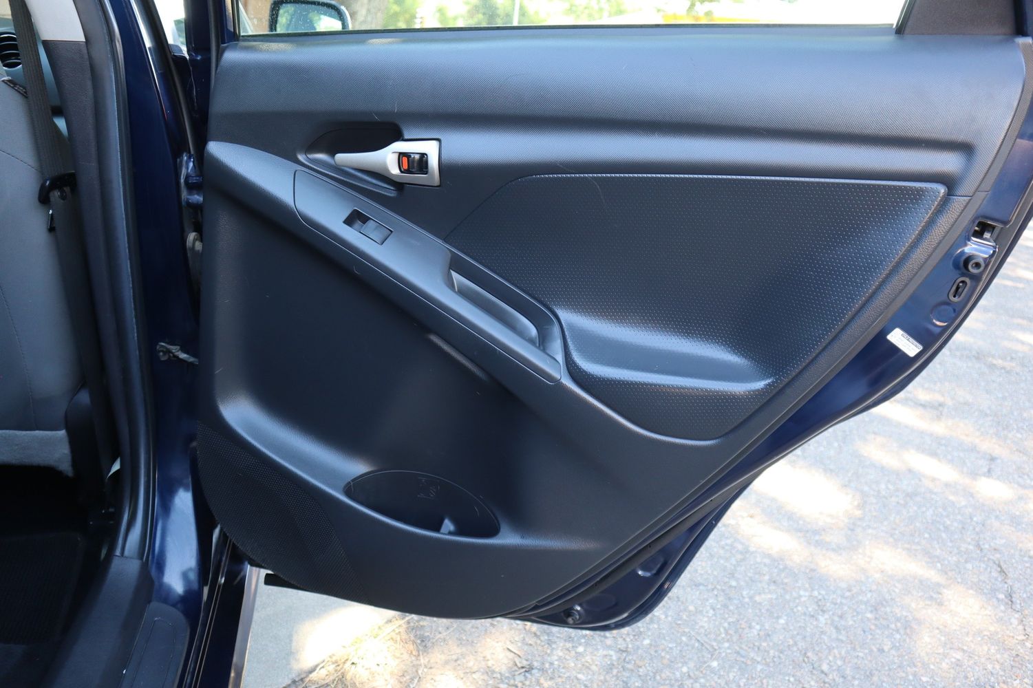 2009 Toyota Corolla Matrix Base | Victory Motors of Colorado