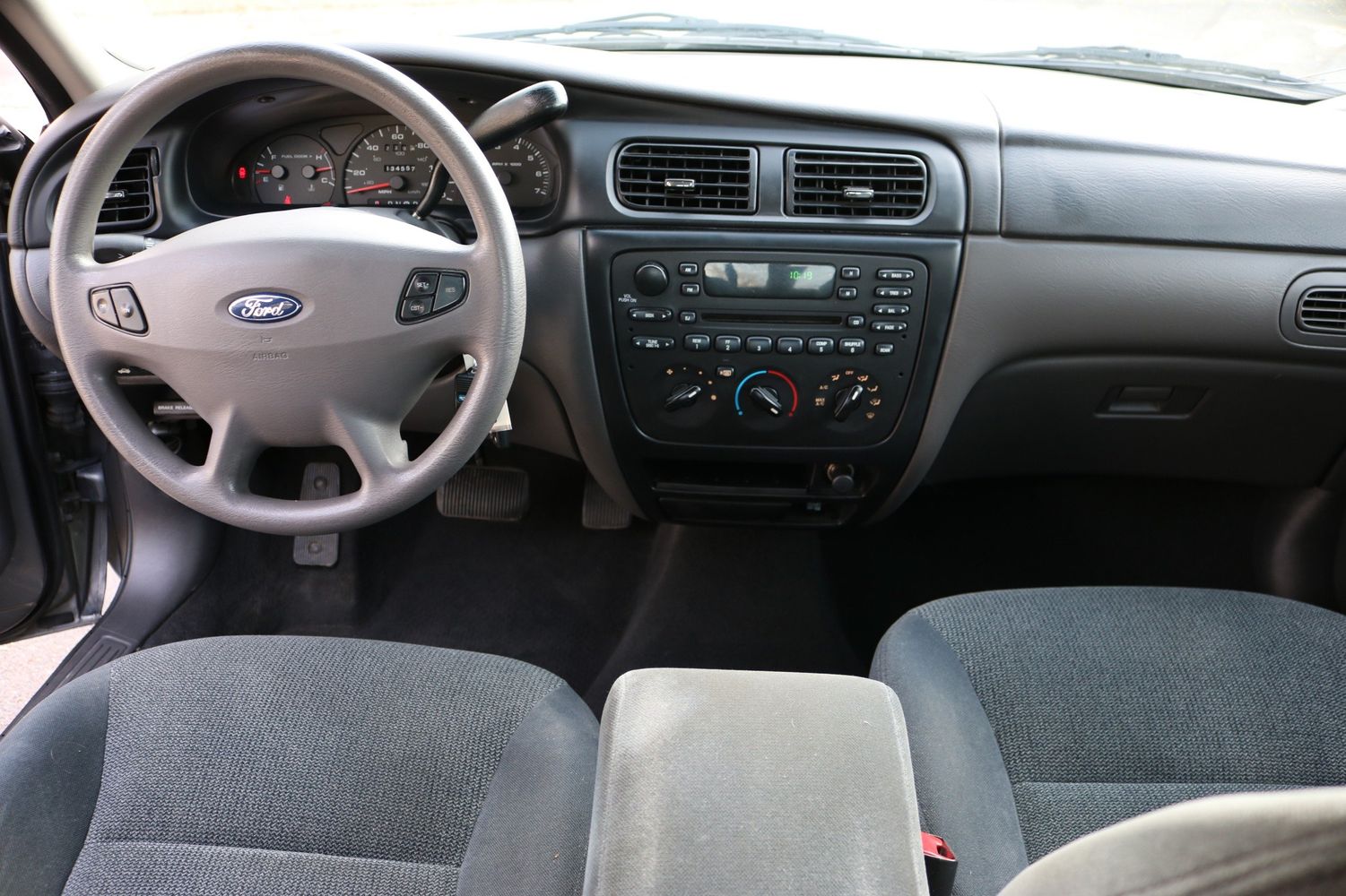 2002 Ford Taurus SE | Victory Motors of Colorado