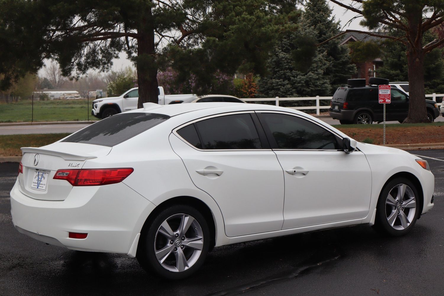 2014 Acura ILX 2.0L w/Premium | Victory Motors of Colorado