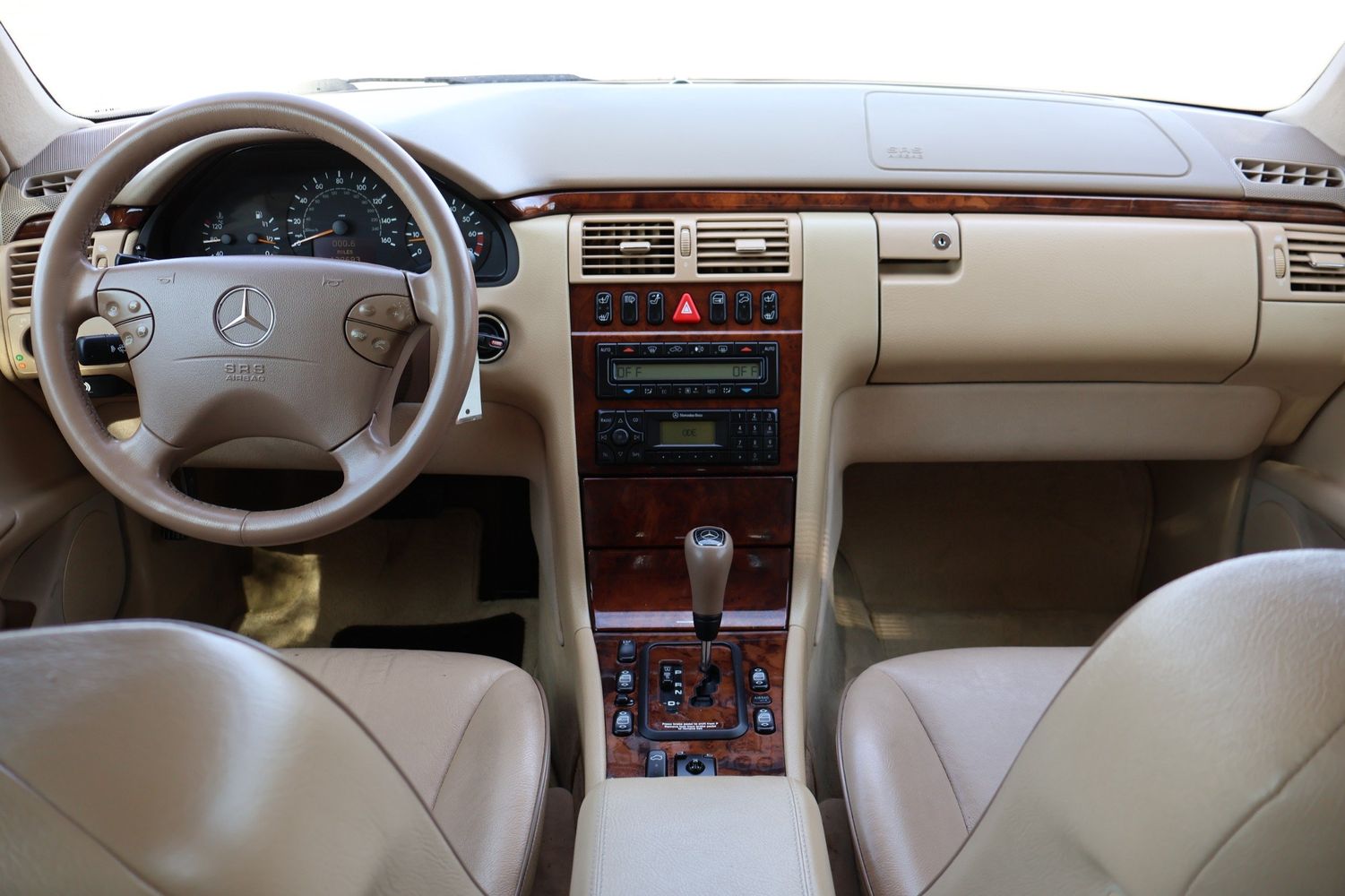 2000 Mercedes-Benz E-Class E 320 4MATIC | Victory Motors of Colorado