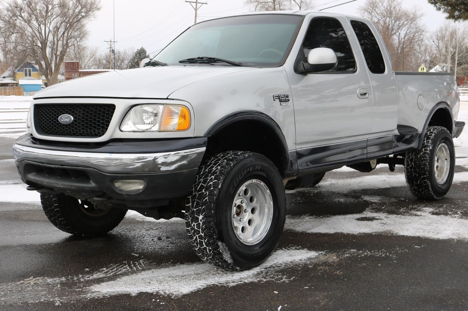 2001 Ford F-150 XLT | Victory Motors of Colorado