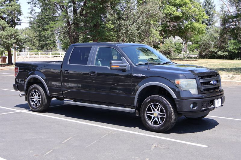 2013 Ford F-150 Photos