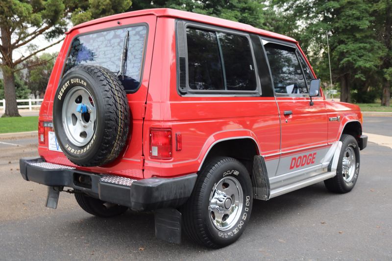 1987 Dodge Raider Photos