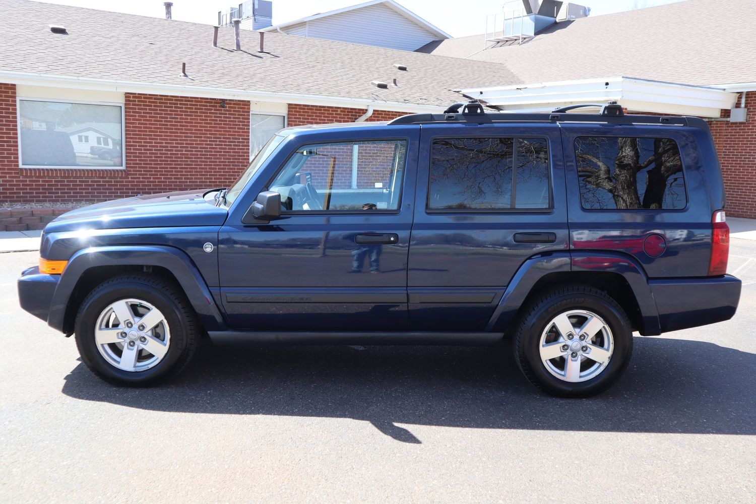 2006 Jeep Commander Base | Victory Motors of Colorado