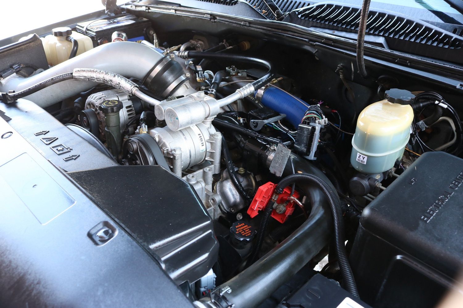 2002 Chevrolet Silverado 2500HD LS | Victory Motors of Colorado