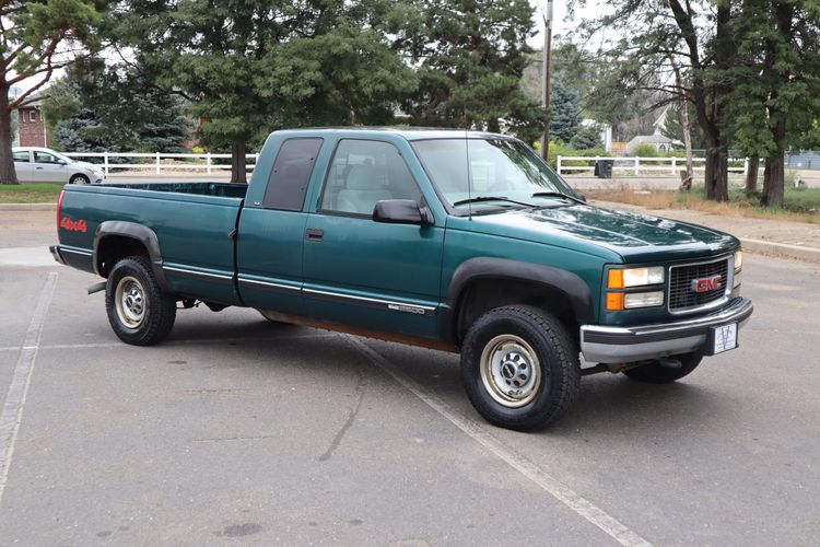 1998 GMC 2500 | Victory Motors of Colorado