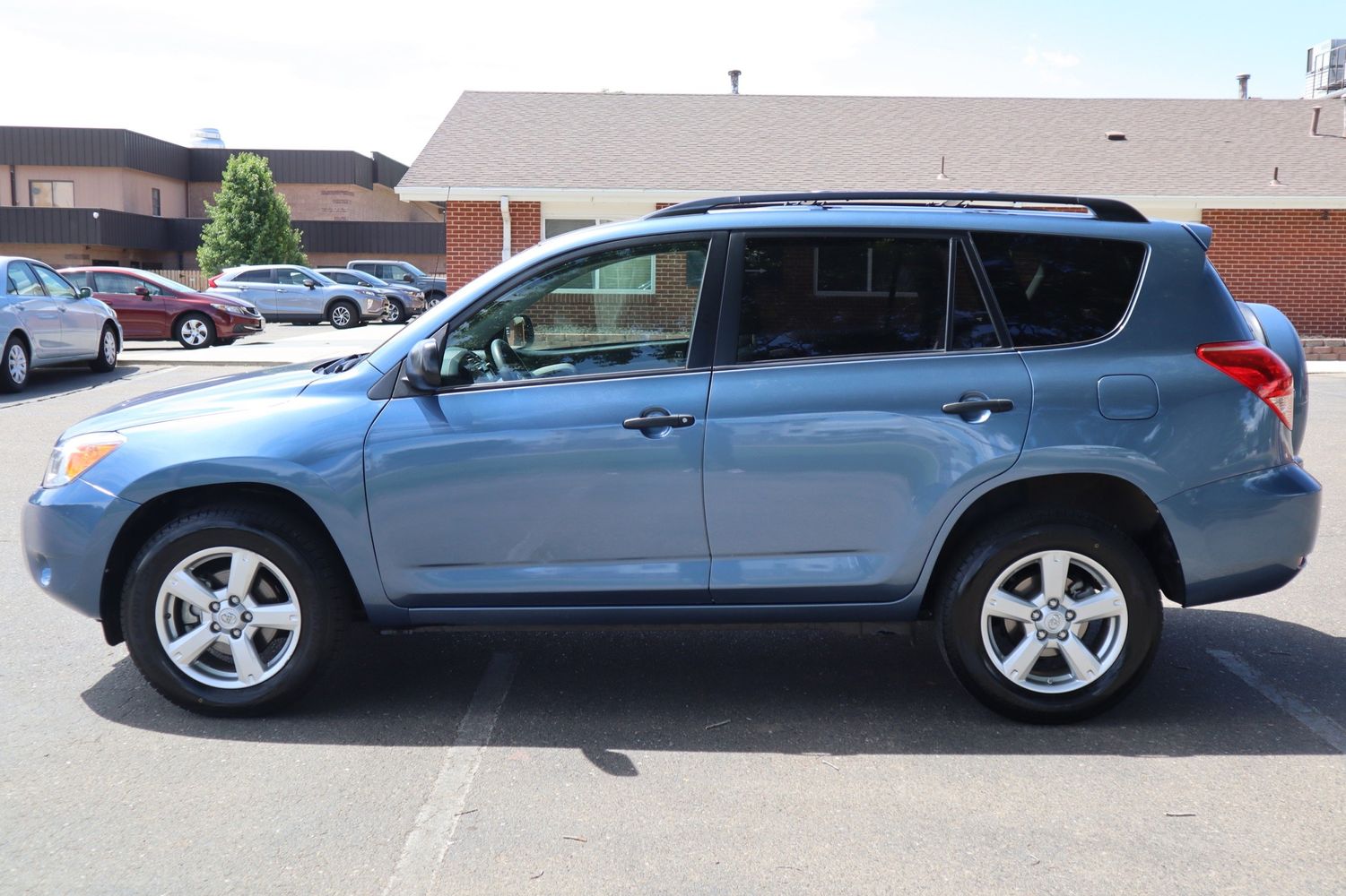 2007 Toyota RAV4 Base | Victory Motors of Colorado