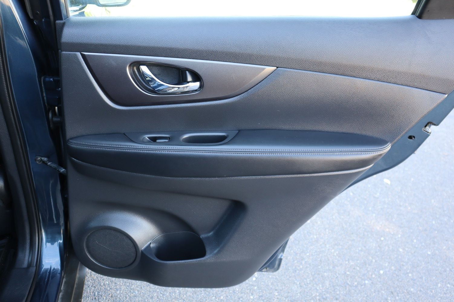 2016 Nissan Rogue S | Victory Motors of Colorado